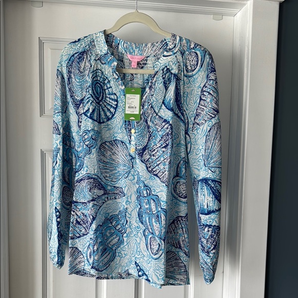 Lilly Pulitzer | Tops | Lilly Pulitzer Stuffed Shells Elsa Silk Blue ...